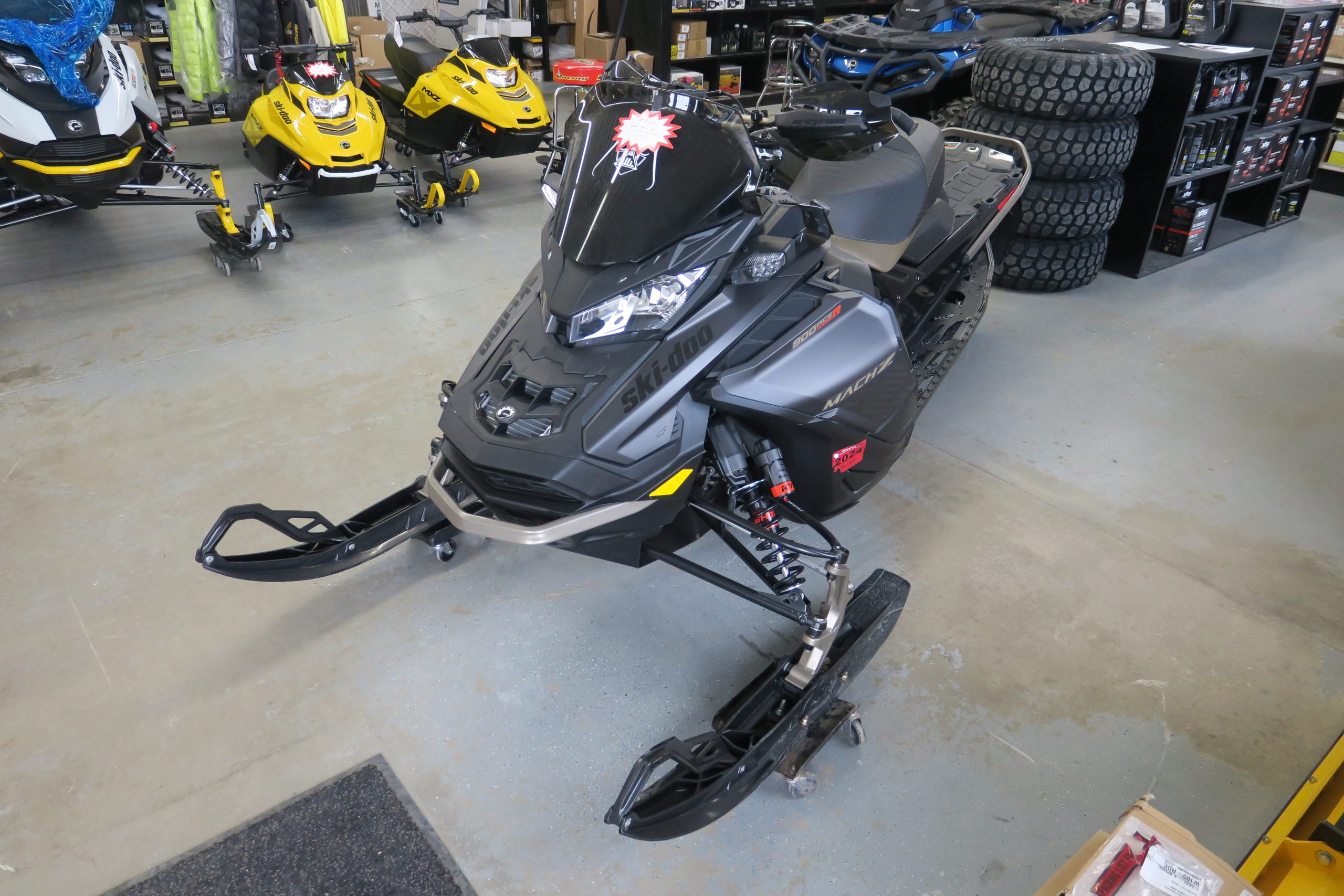 Used 2022 MACH Z 900 ACE TURBO R Smart Shox (SOLD!) – Lithgow MotorSports